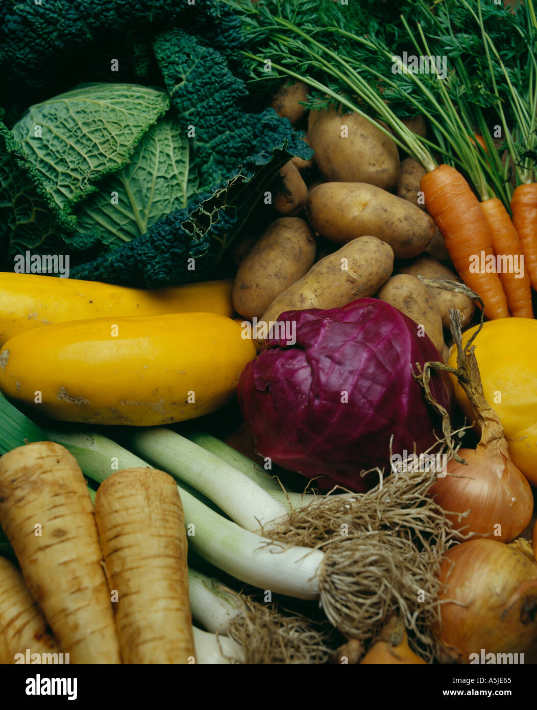 Organic vegetables still life Stock Photo - Alamy