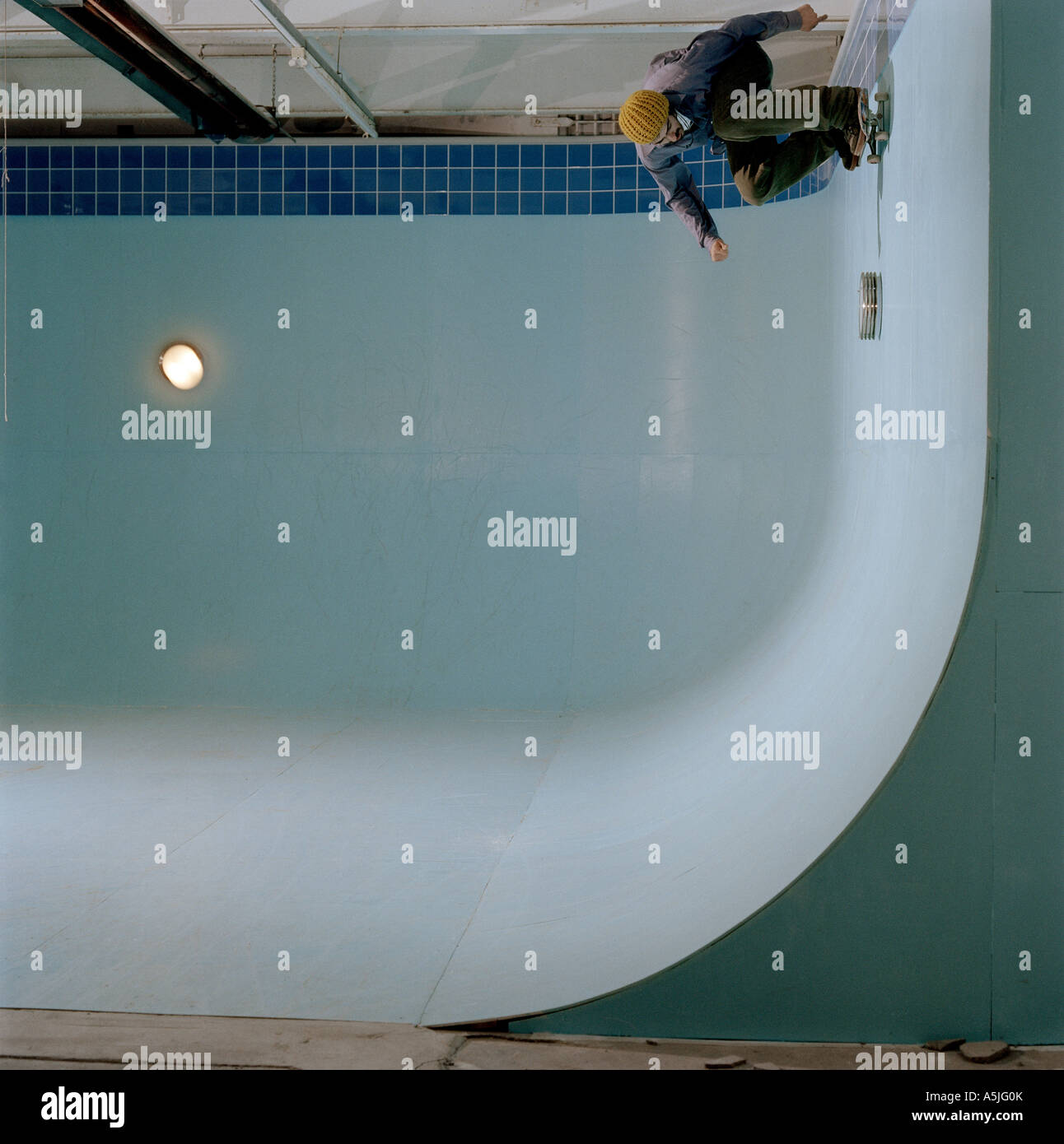 Kick turn hi-res stock photography and images - Alamy