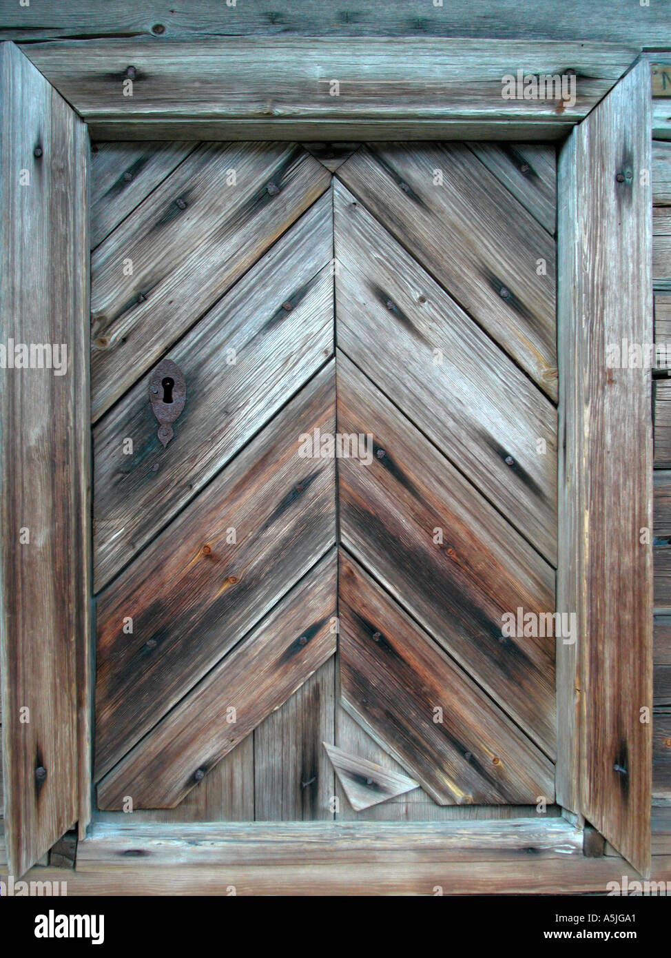 Wooden barn in finland hi-res stock photography and images - Alamy