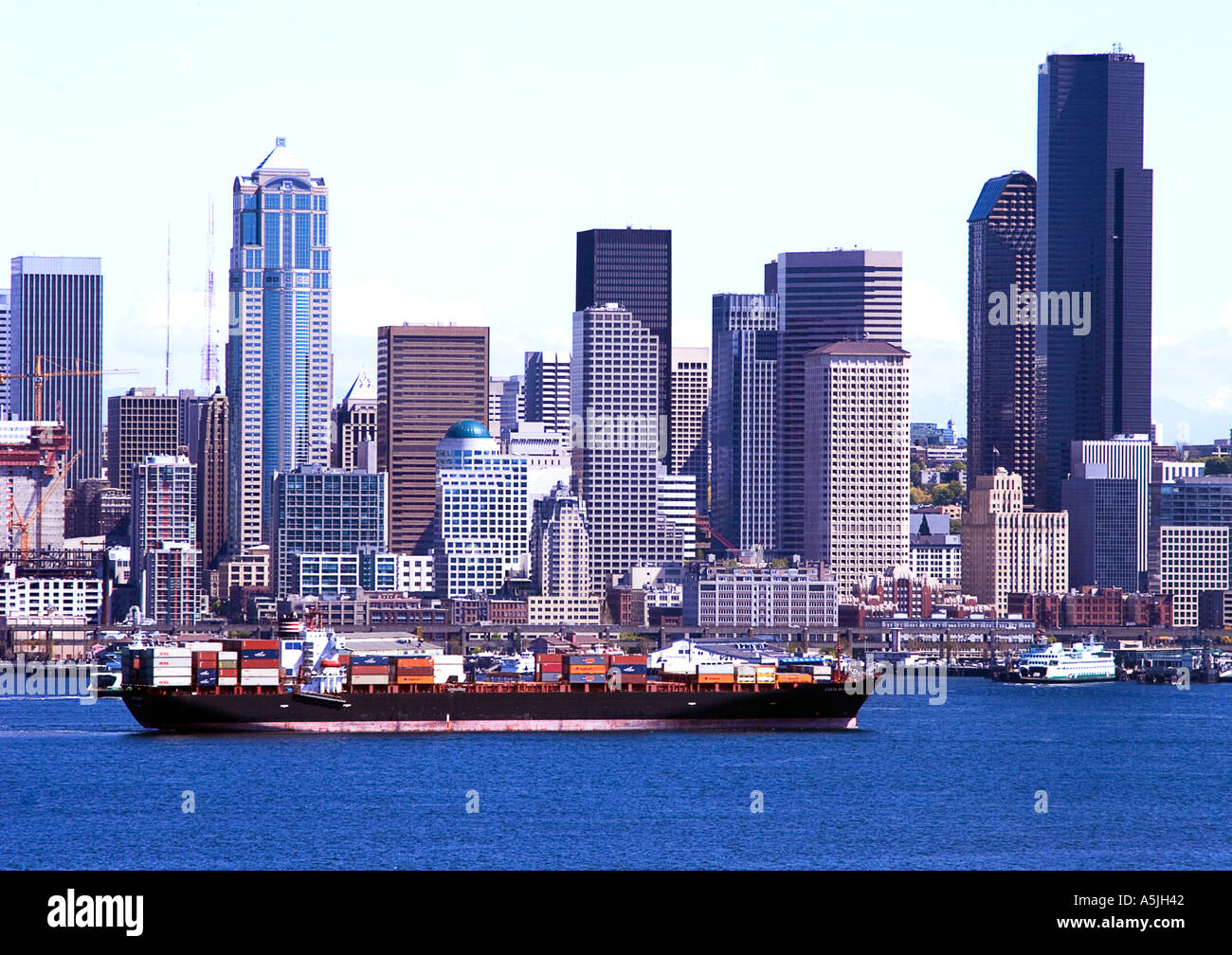 Seattle Skyline and Container Ship 2 Stock Photo - Alamy