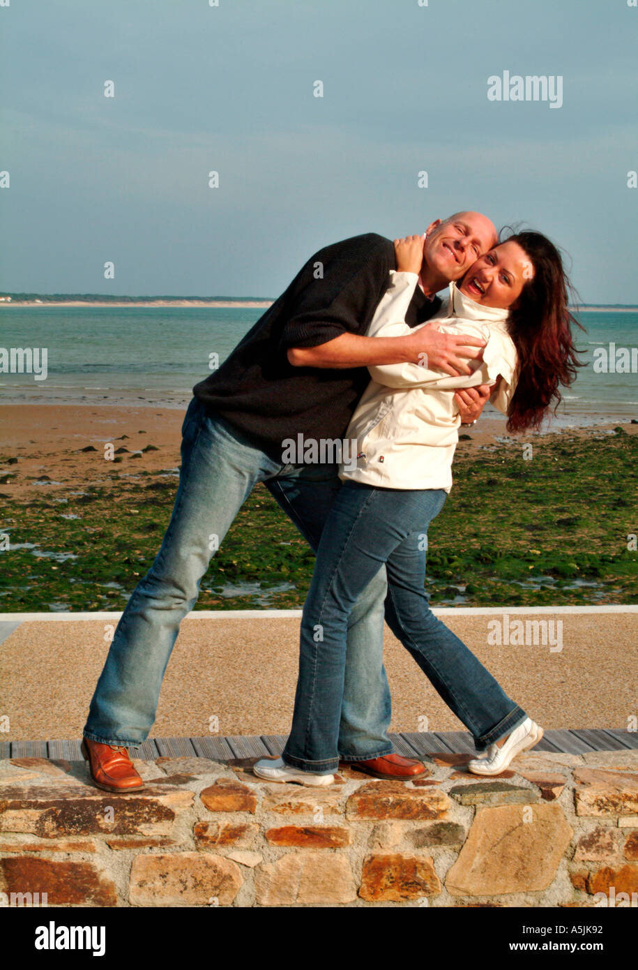 Embracement hi-res stock photography and images - Alamy