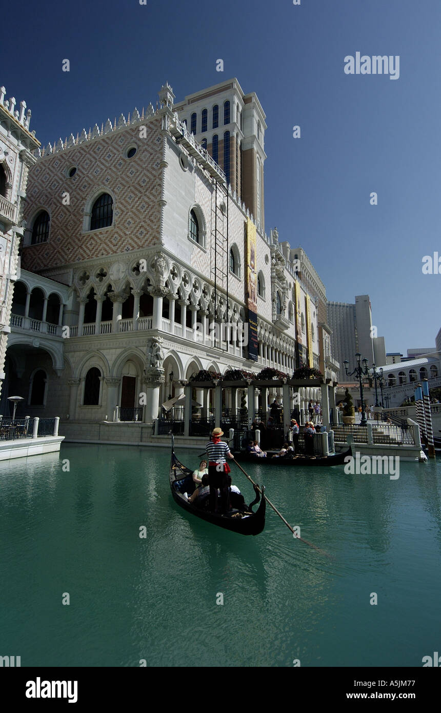 Las Vegas Hotel The Venetian, gondola on the water Stock Photo - Alamy
