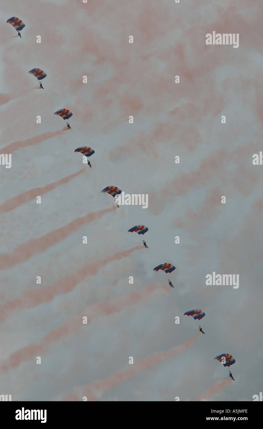RAF FALCON PARACHUTE DISPLAY TEAM Stock Photo - Alamy