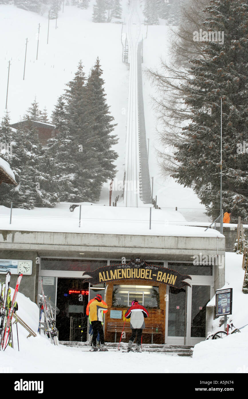 Funicular in Murren Switzerland Stock Photo - Alamy