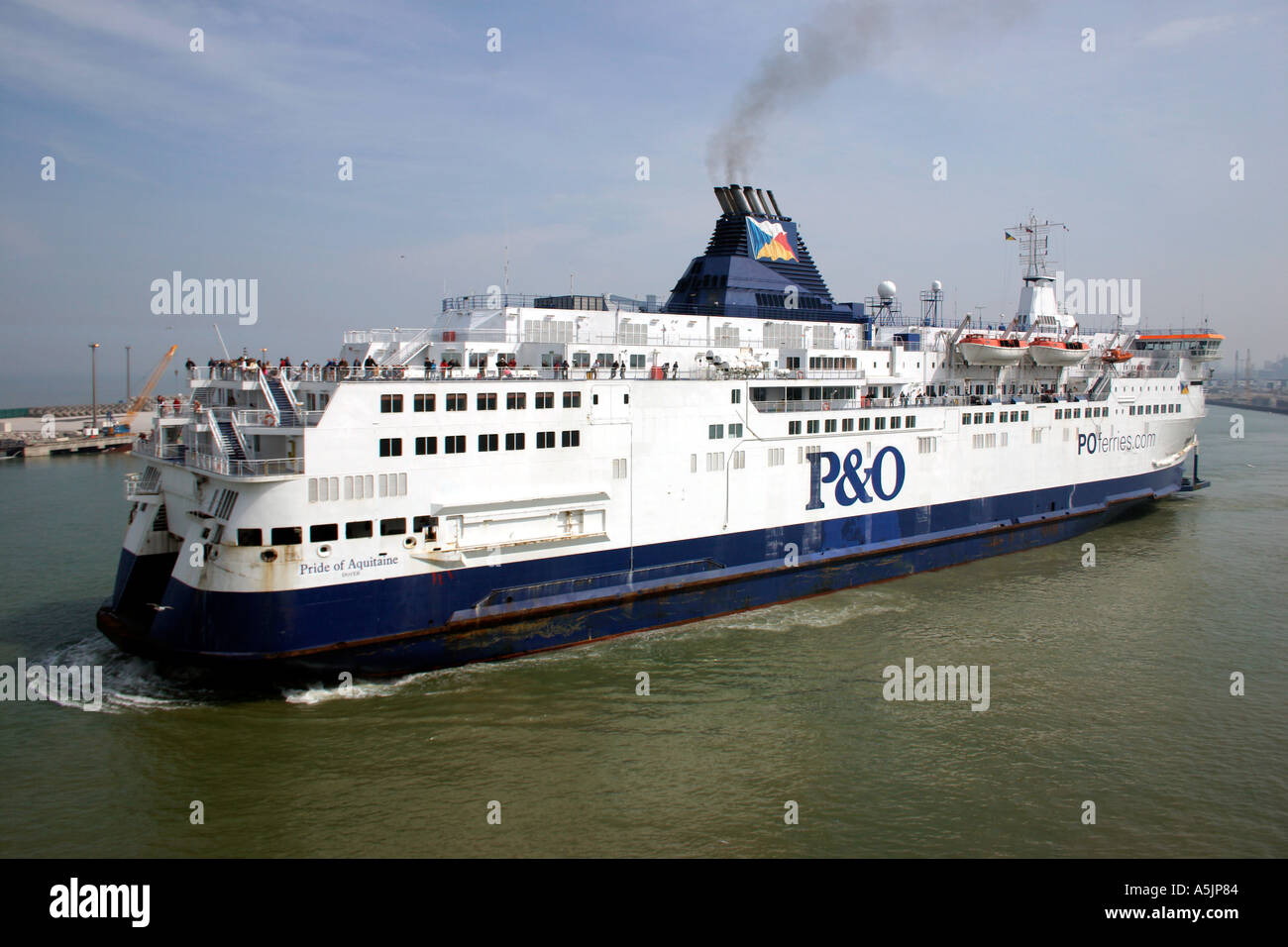 P and O Ferry Calais Harbour Stock Photo - Alamy