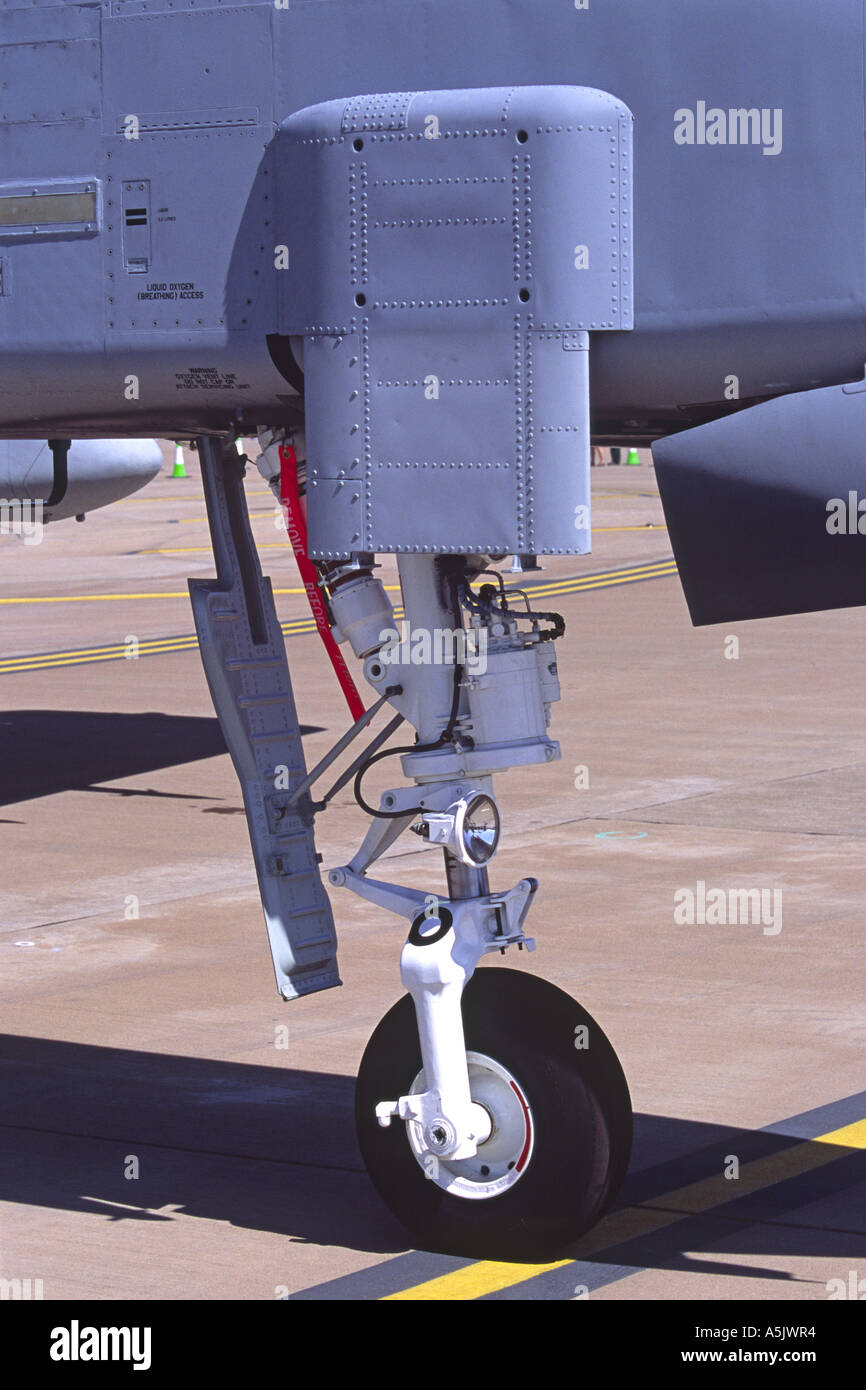 Fairchild A-10A Thunderbolt II front undercarriage & laser rangefinder ...