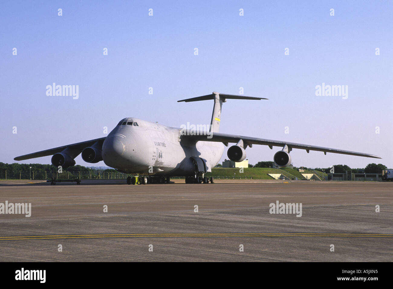 Lockheed C-5B Galaxy Stock Photo - Alamy