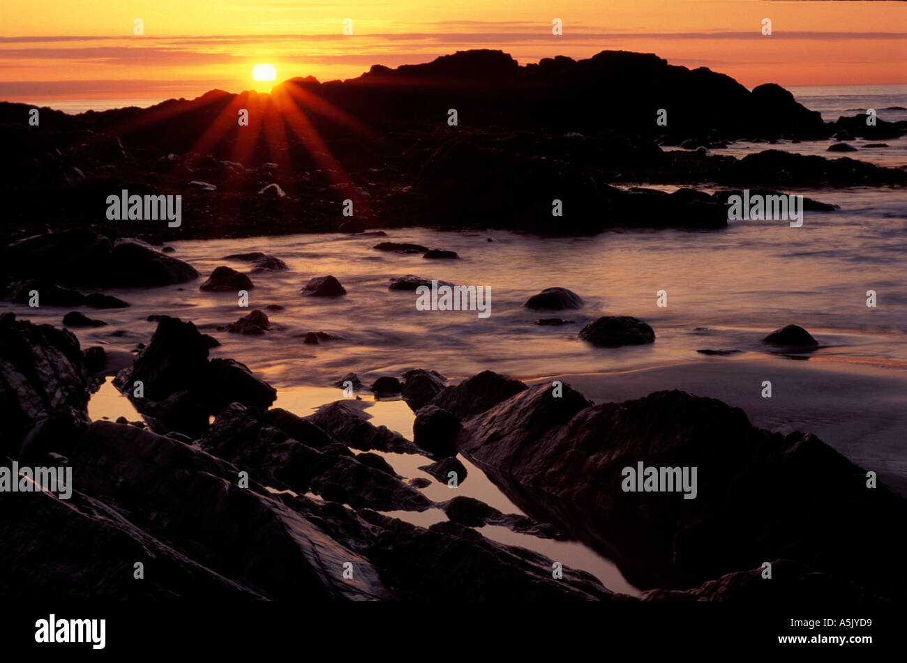 Wallis sands beach hi-res stock photography and images - Alamy