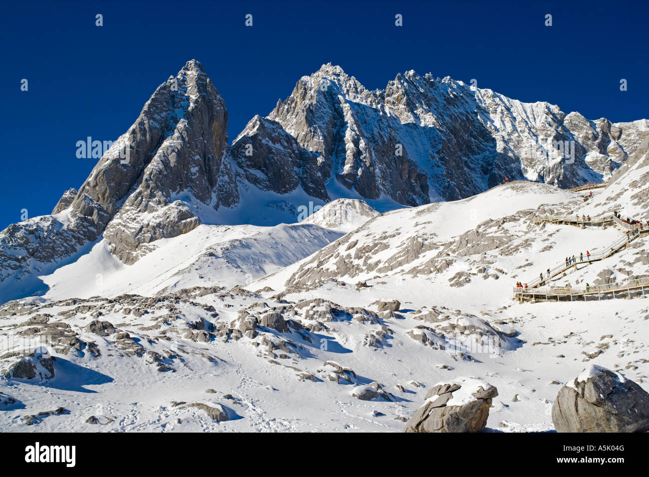 China Yunnan Yulong Xue Shan High Resolution Stock Photography and ...