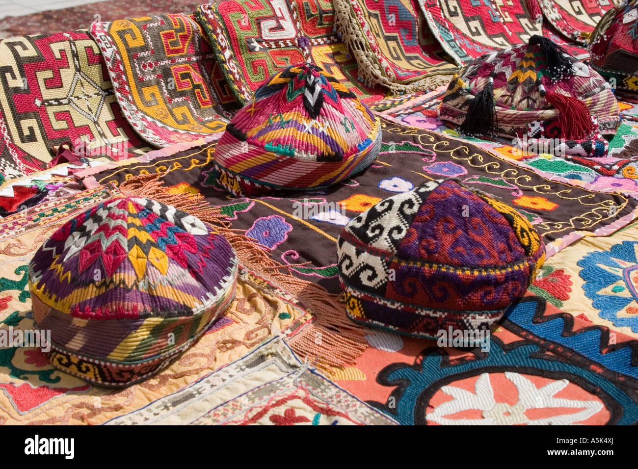 Uzbek souvenirs, caps (tyubeteyka), manual work Stock Photo - Alamy