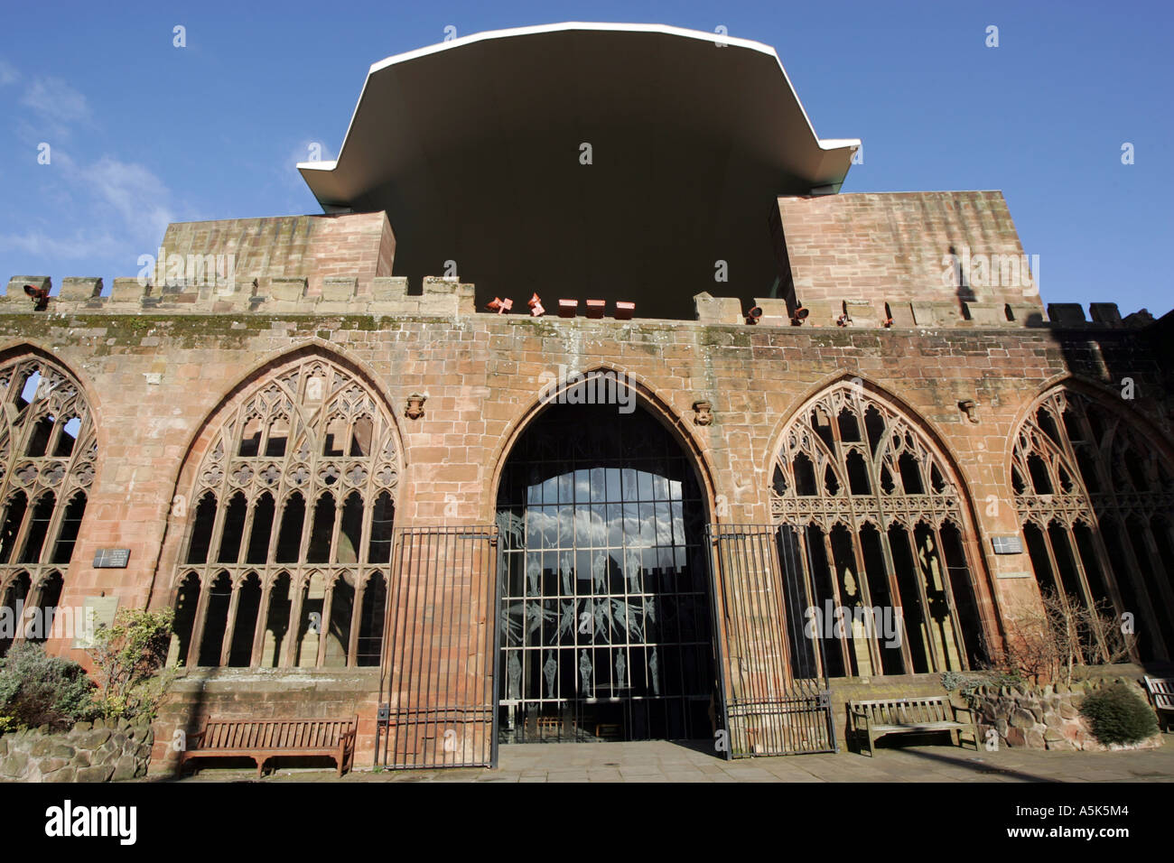 Michael spence hi-res stock photography and images - Alamy