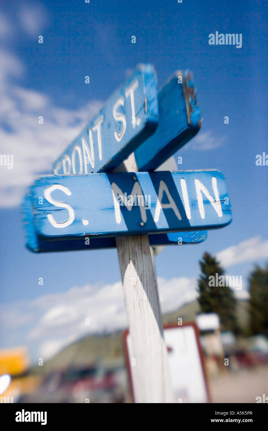 Hometown street signs hi-res stock photography and images - Alamy