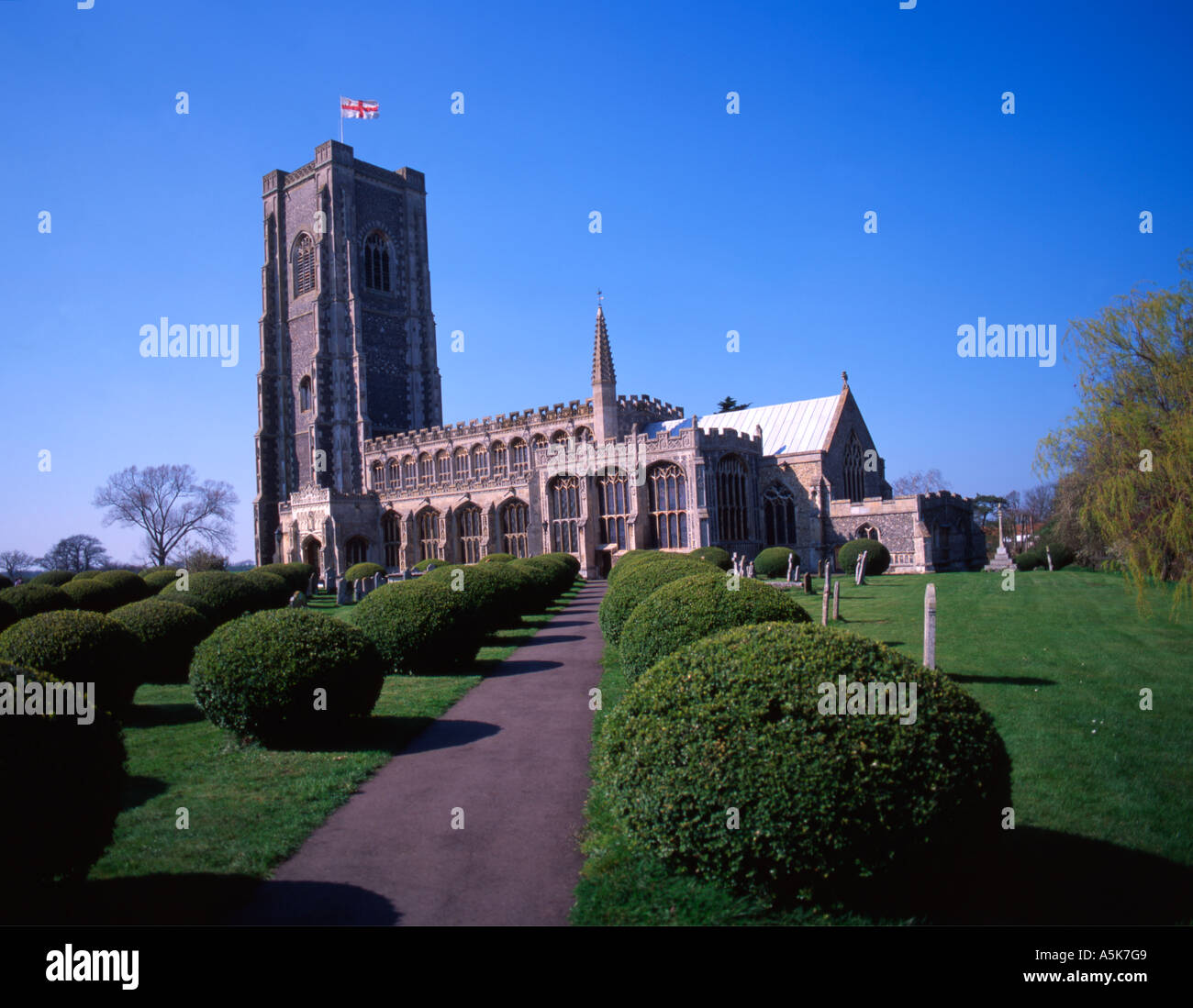 St peter and st paul church lavenham hi-res stock photography and ...