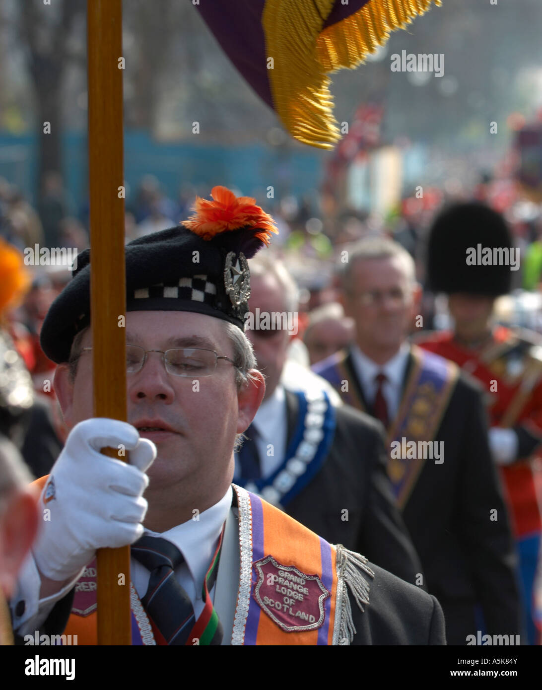 Orangemen carrying banner at parade hi-res stock photography and images ...