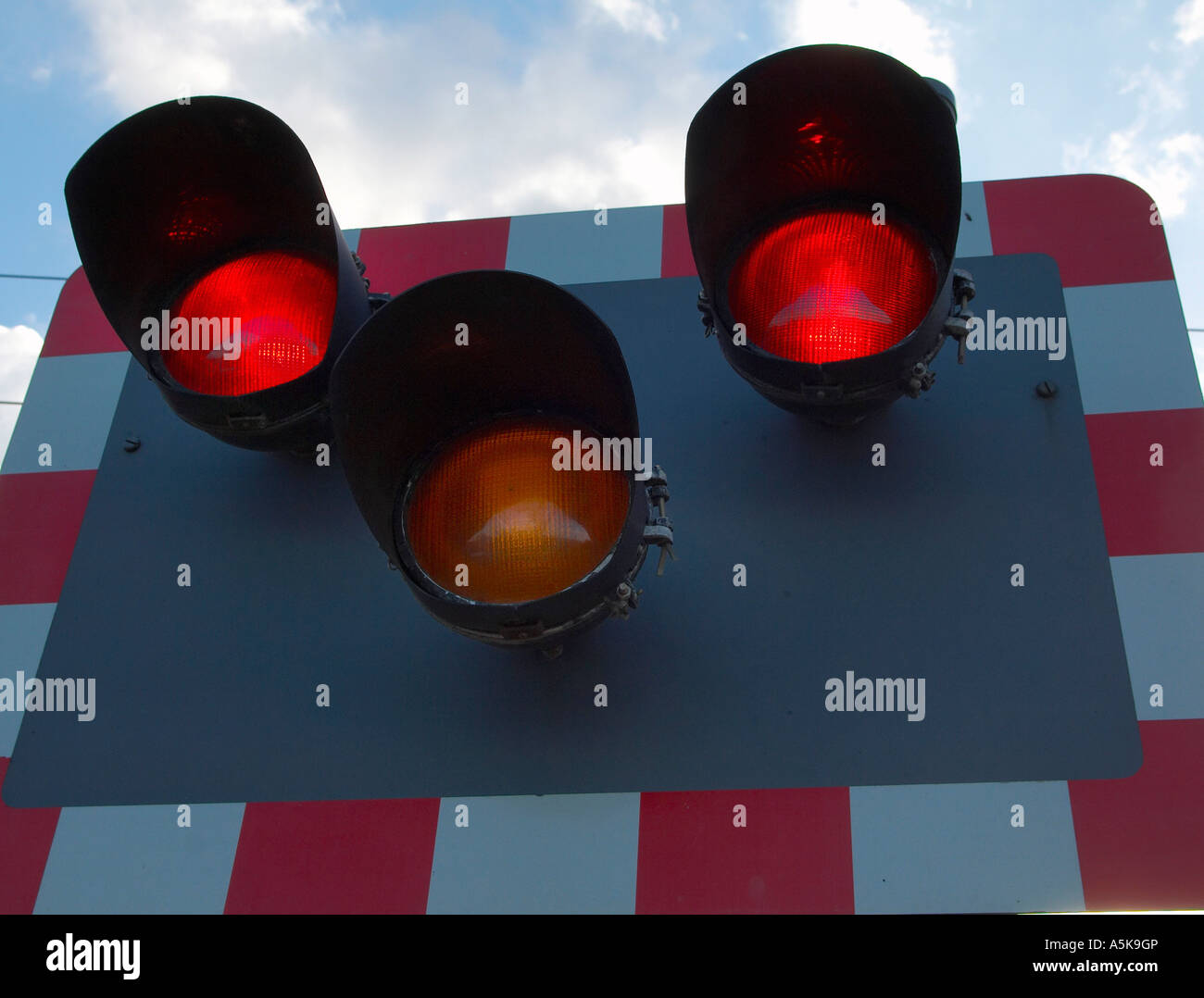 Colour light railway signal Stock Photo - Alamy Colour light railway signal Stock Photo - Alamy