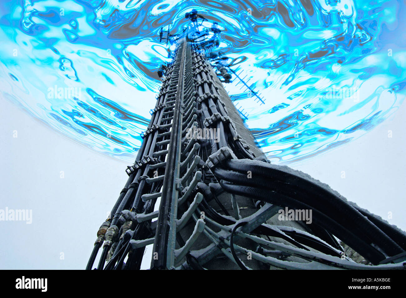 Radio waves hi-res stock photography and images - Alamy