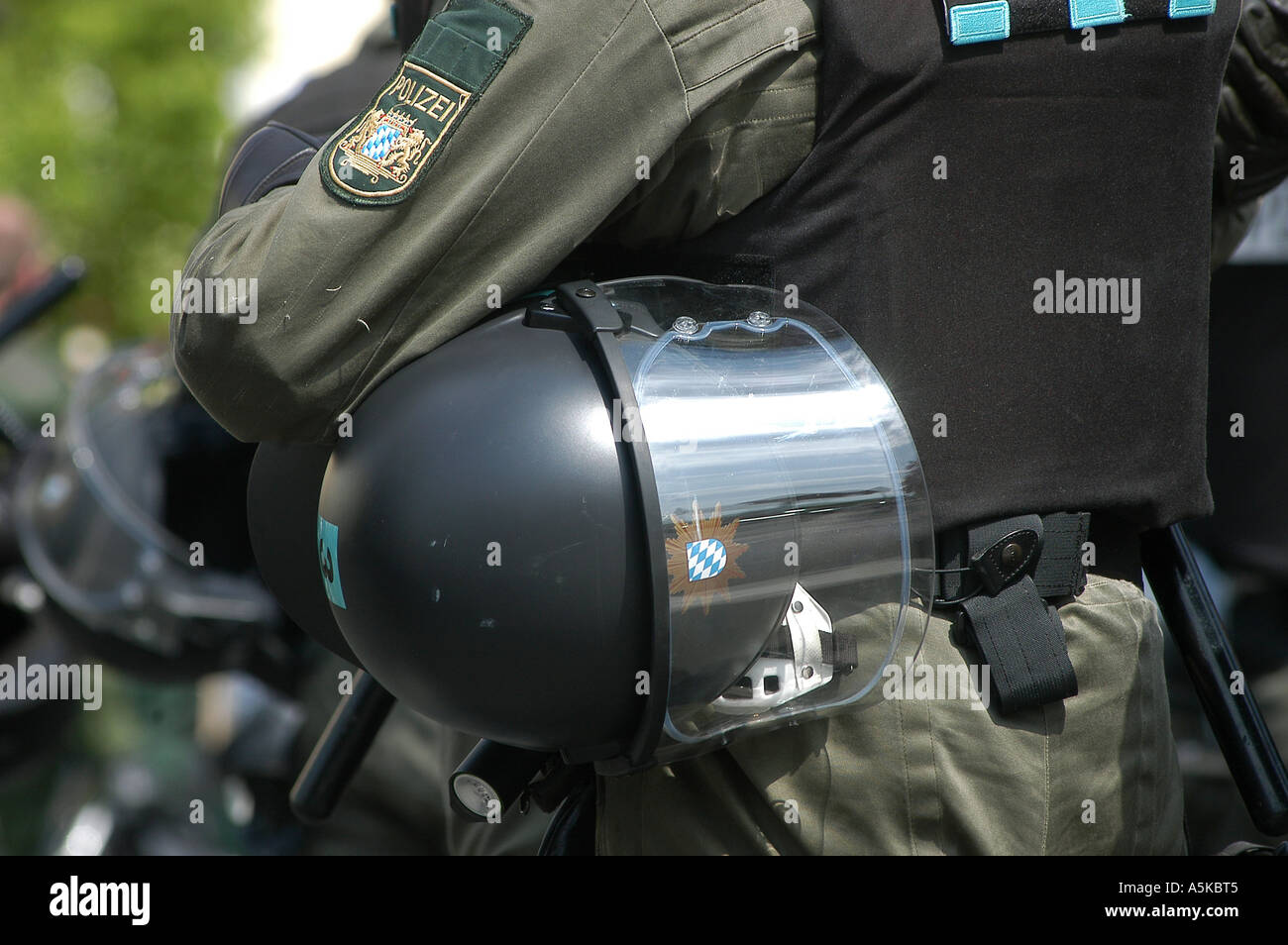Policemans uniform hi-res stock photography and images - Alamy