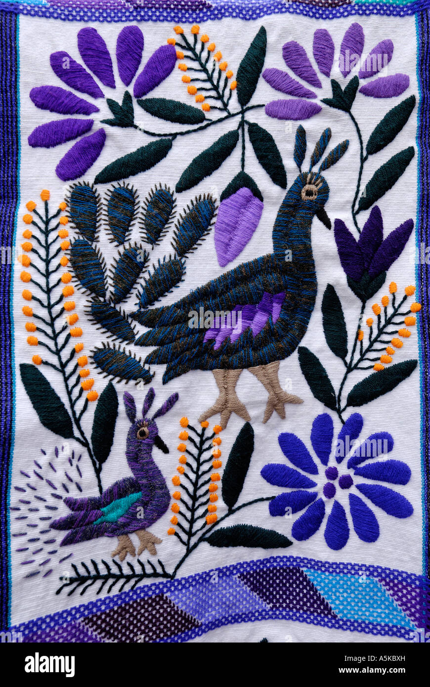 Mexico chiapas embroidery hi-res stock photography and images - Alamy