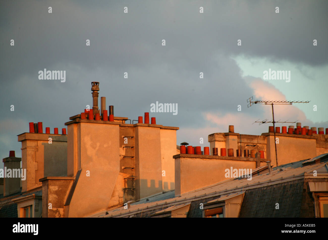 Paris rooftop chimneys 2 Stock Photo - Alamy