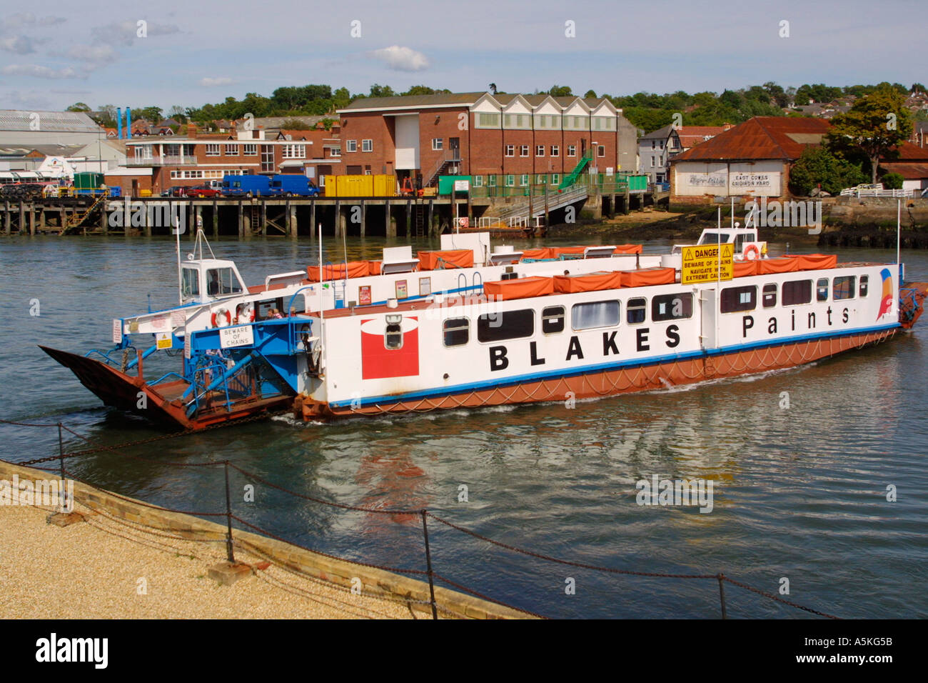 Floating Bridge Cowes Isle of Wight England Stock Photo - Alamy