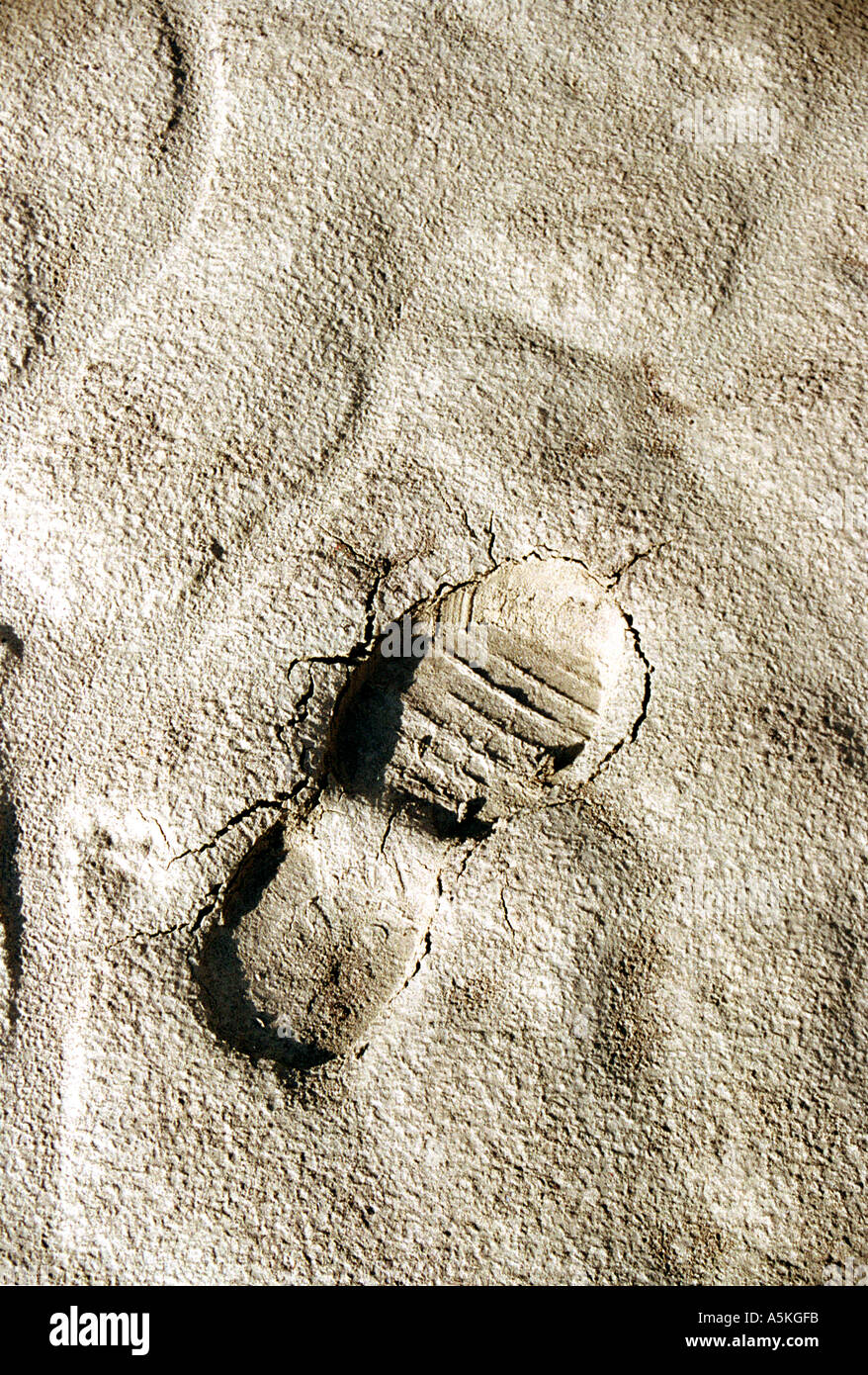 one footstep in sand mud Stock Photo - Alamy
