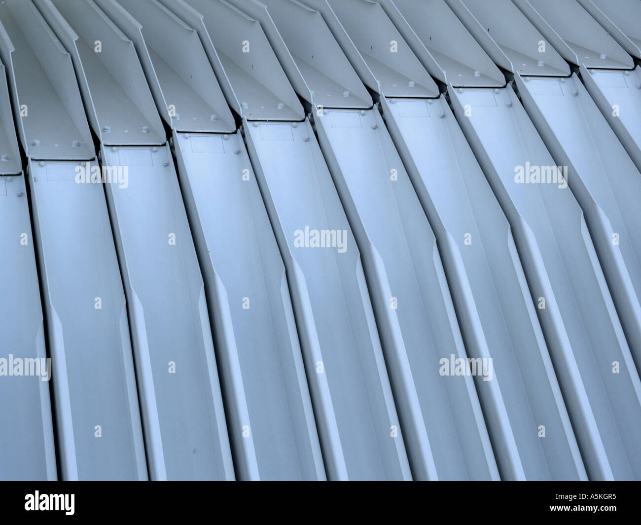Structure of a modern roof Stock Photo - Alamy