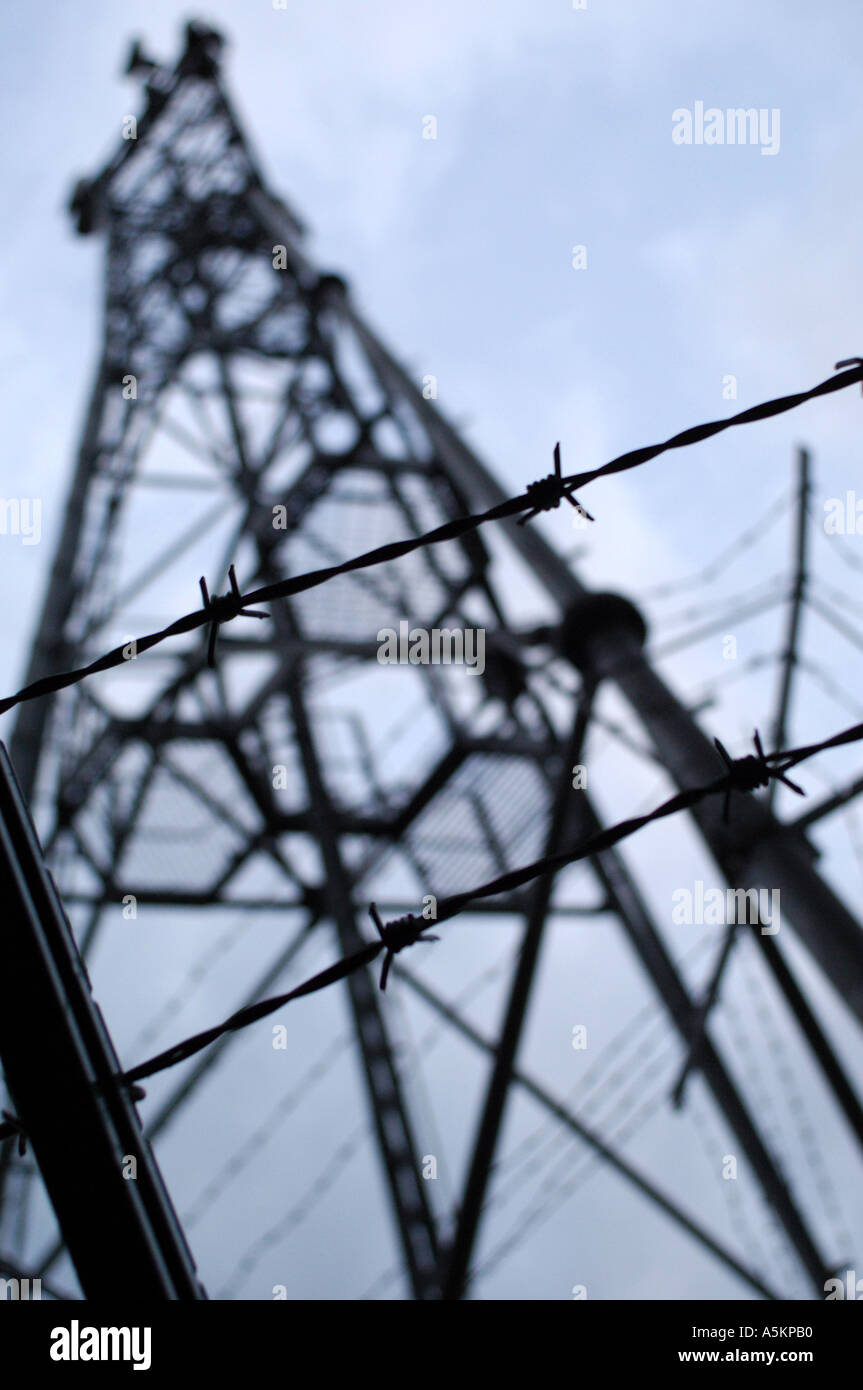 Pylon barbed wire security hi-res stock photography and images - Alamy