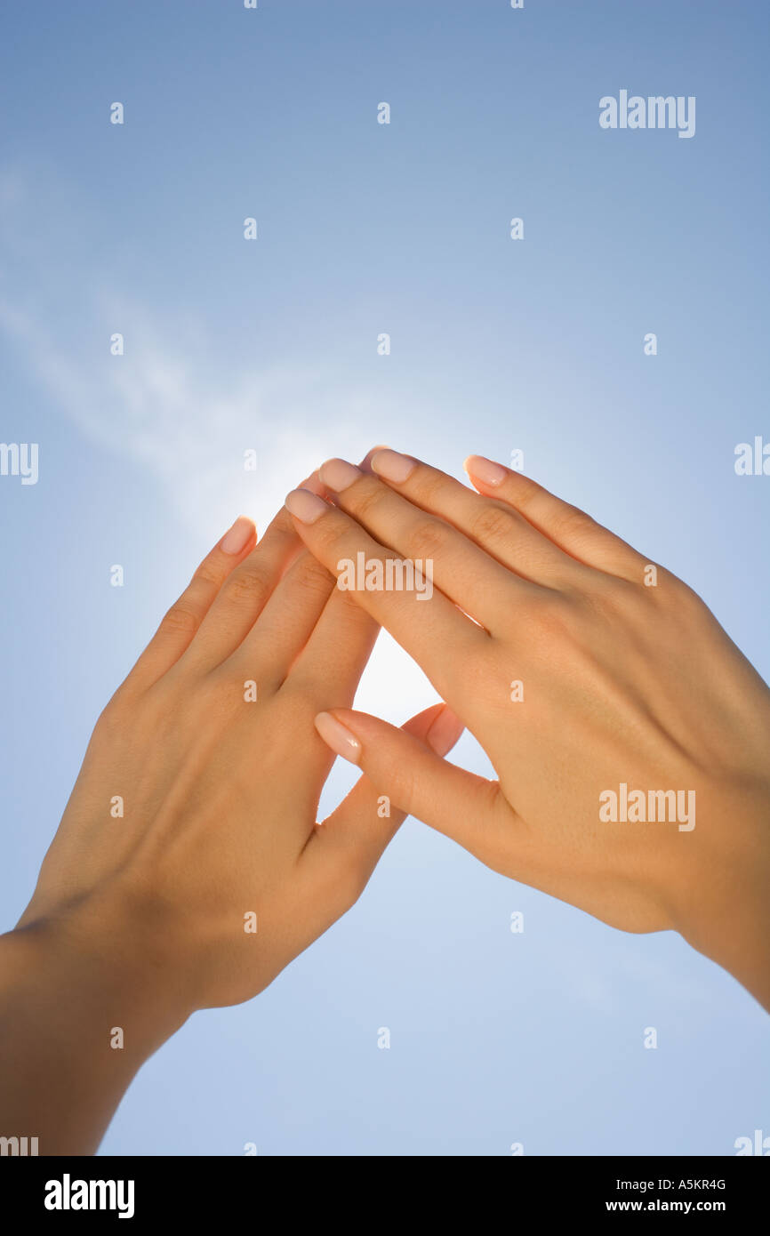 Sun blocked by person hi-res stock photography and images - Alamy