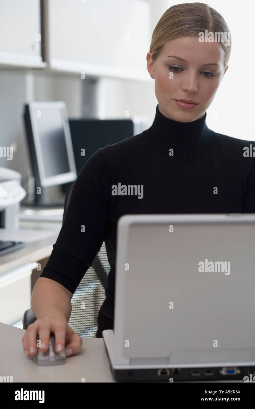 Person operating computer mouse hi-res stock photography and images - Alamy