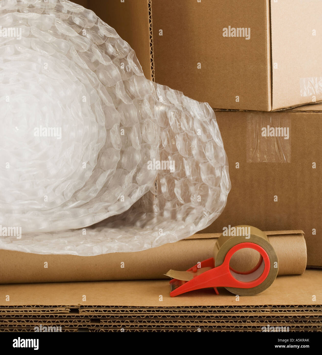 Loading boxes still hi-res stock photography and images - Alamy