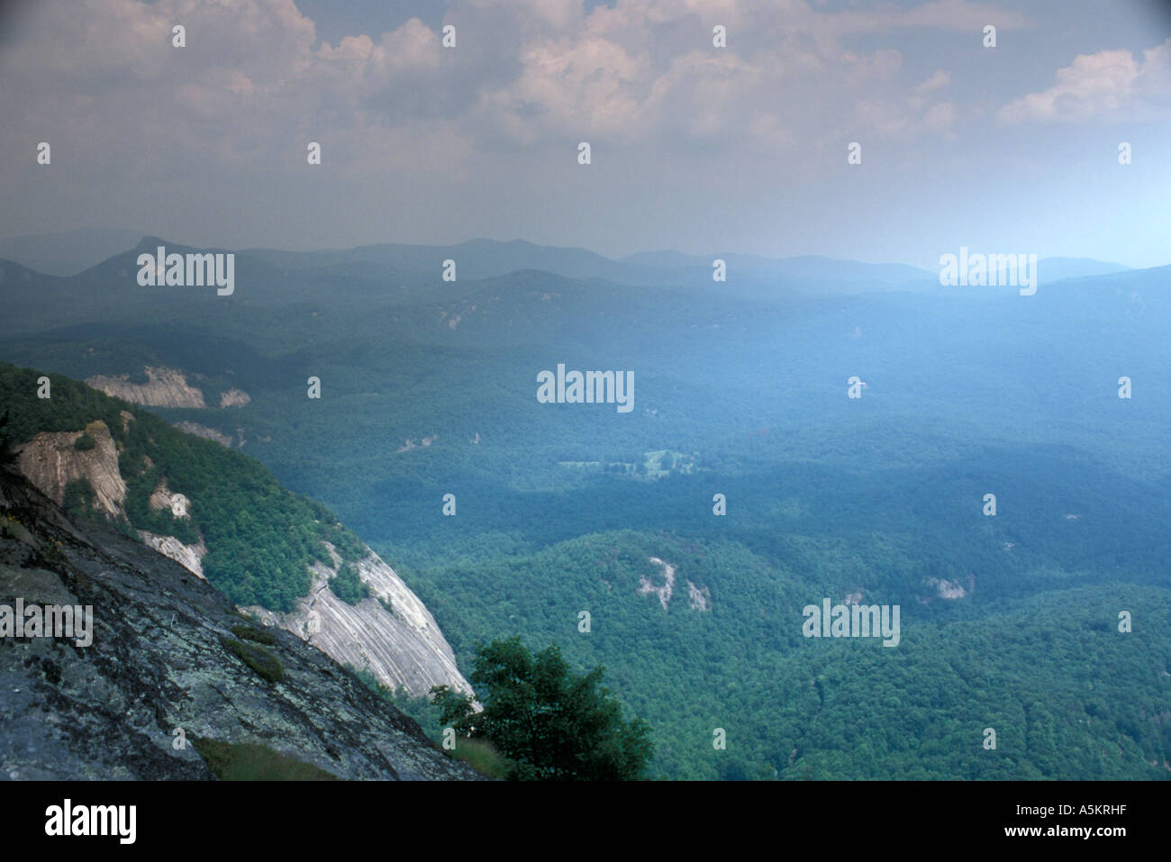 Cliff faces hi-res stock photography and images - Alamy