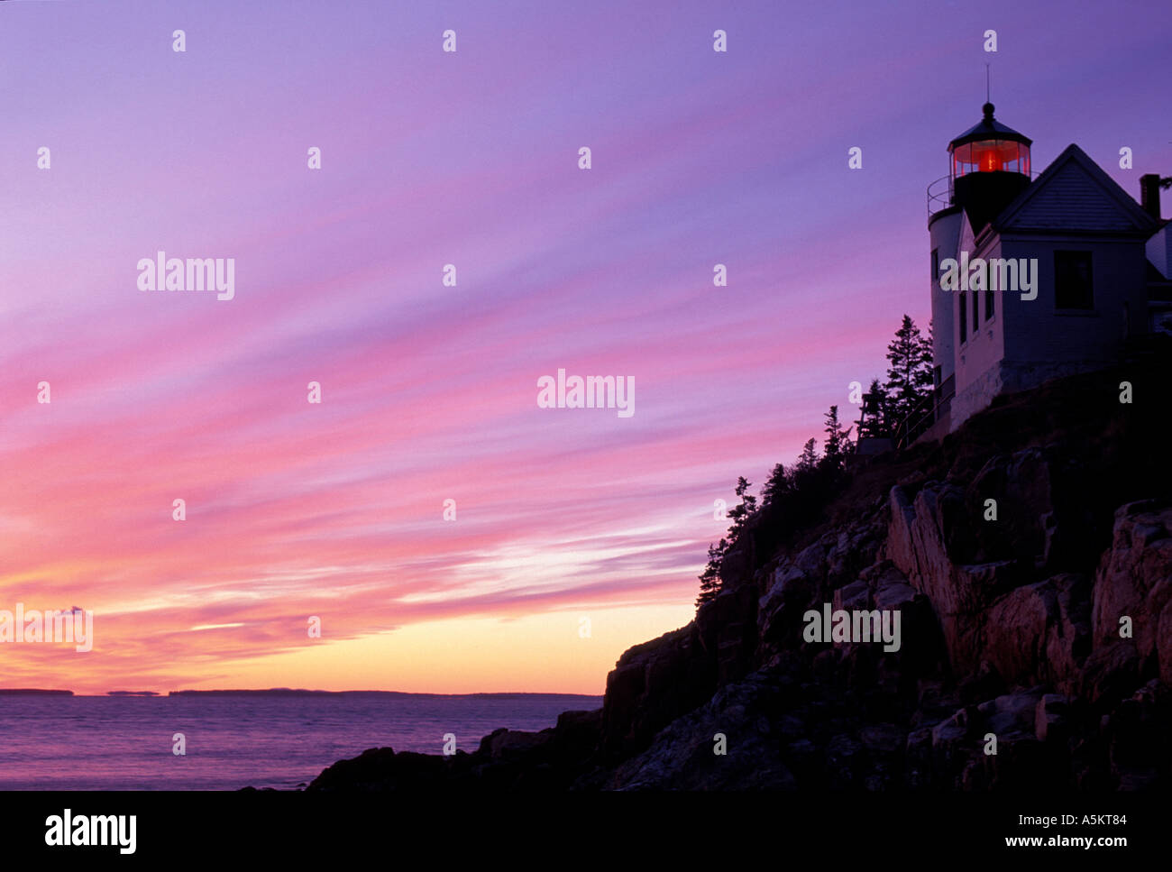 Splendid view lighthouse sea hi-res stock photography and images - Alamy