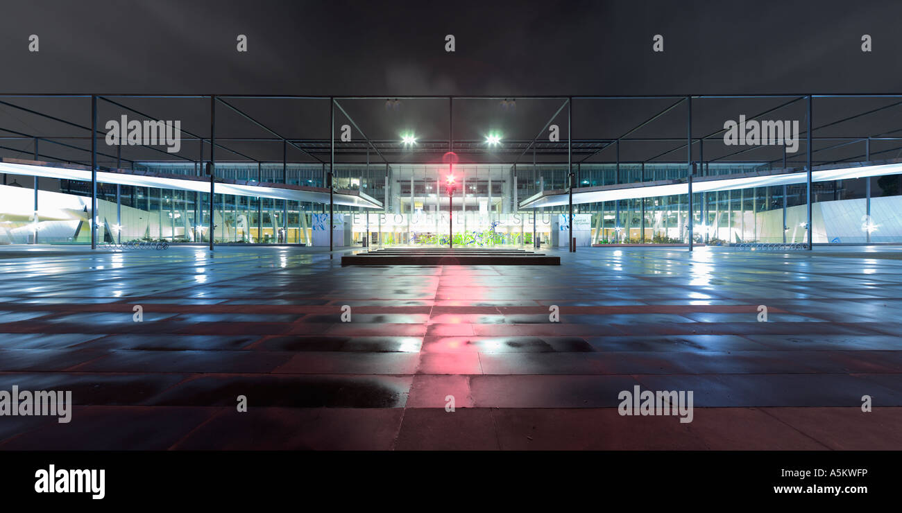 Main entrance to Melbourne Museum, Melbourne, Australia Stock Photo - Alamy