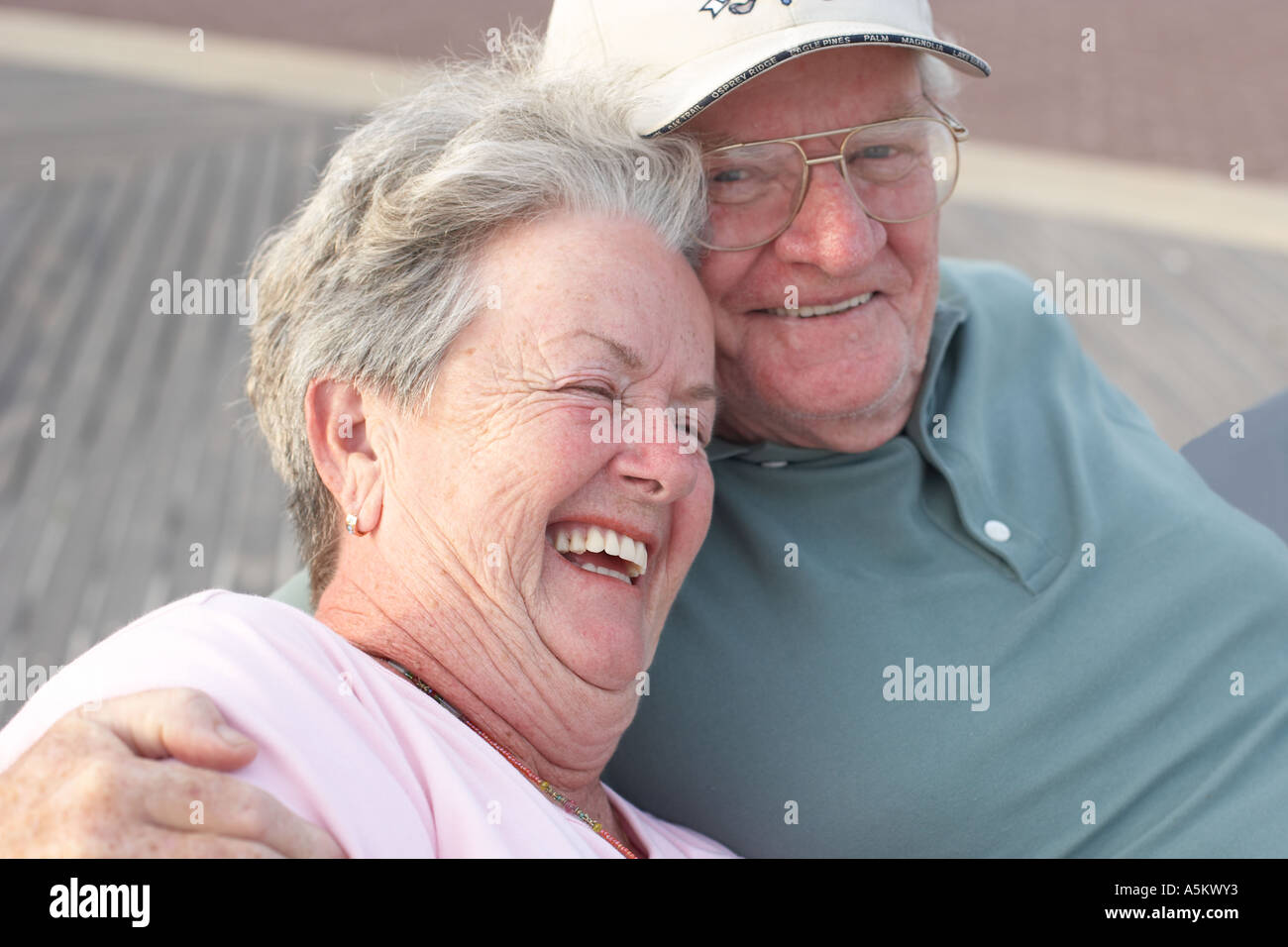 Happy hug man senior hi-res stock photography and images - Alamy