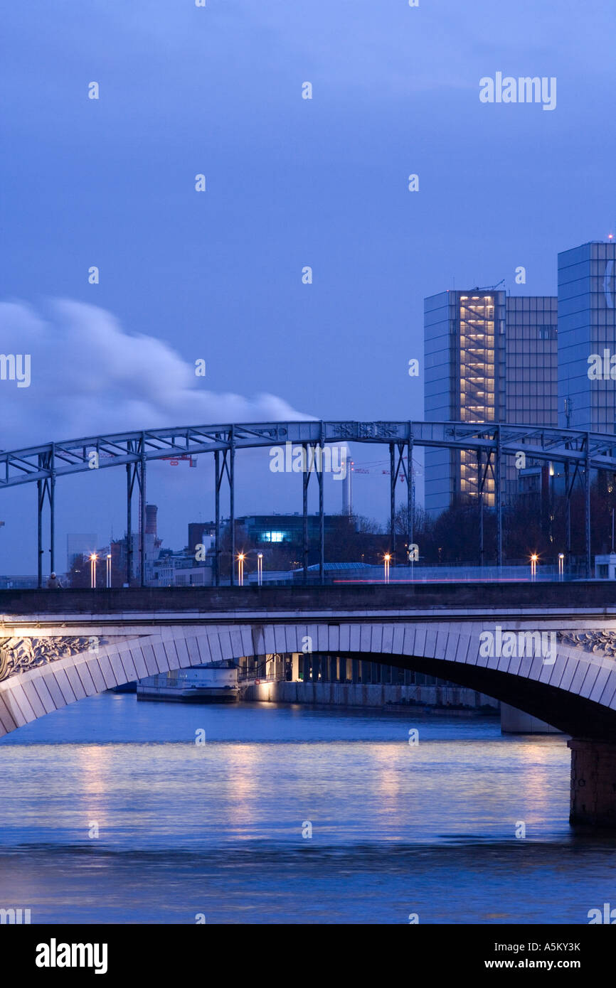 The bridge of austerlitz hi-res stock photography and images - Alamy