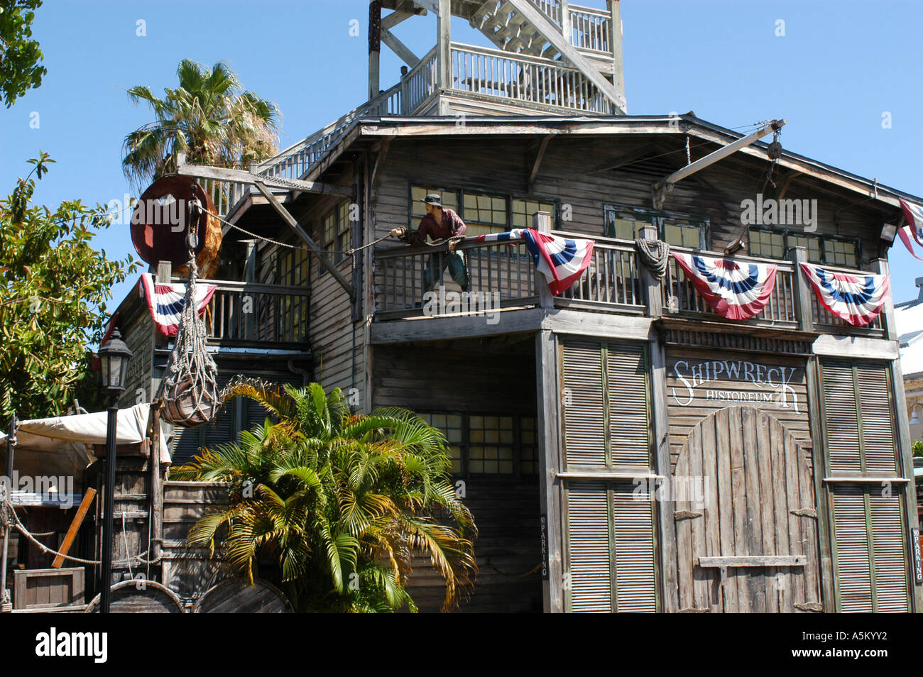 A shop in downtown Key West has statues of pirates posted on the decks ...