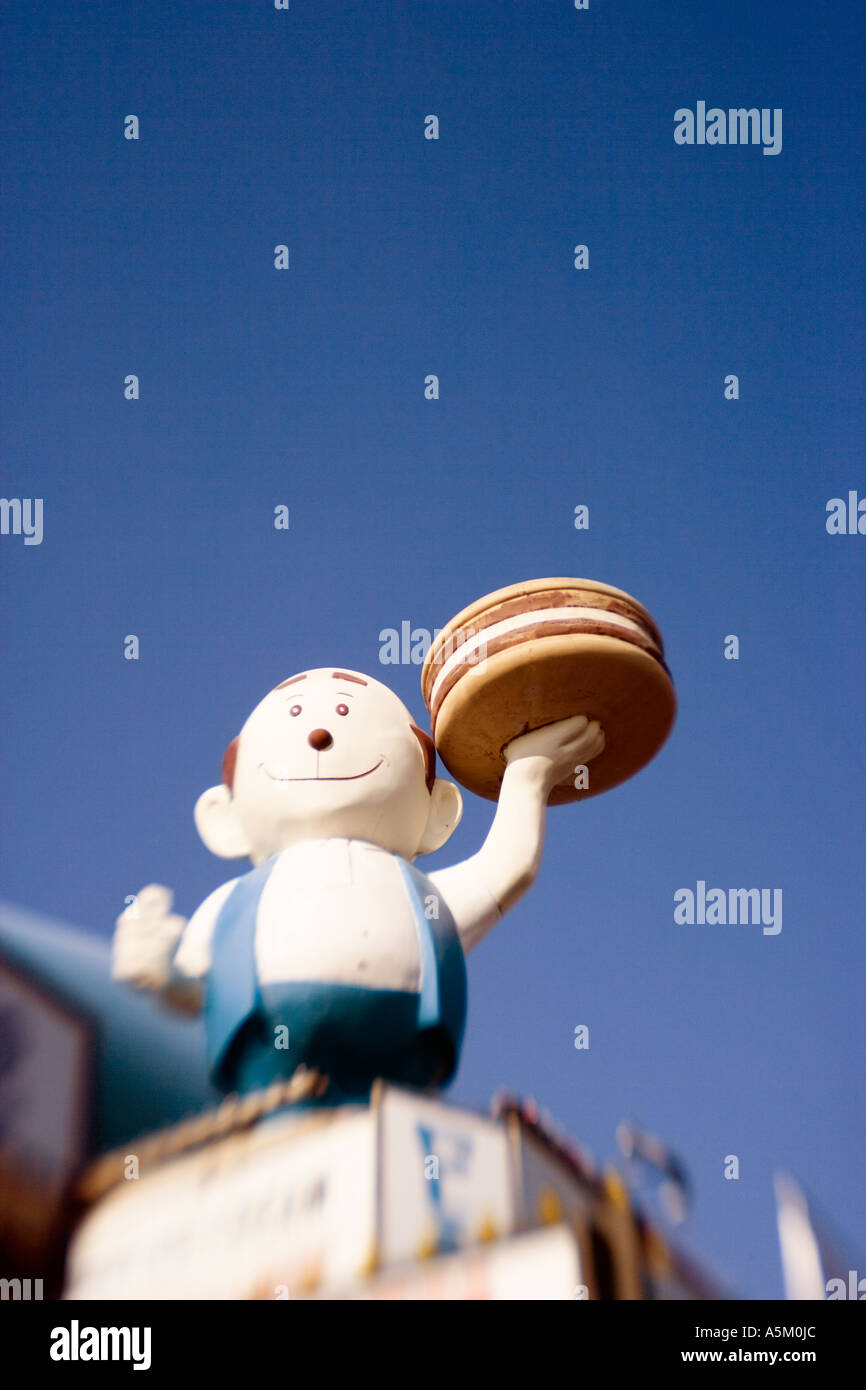 Food stand coney island boardwalk hi-res stock photography and images ...