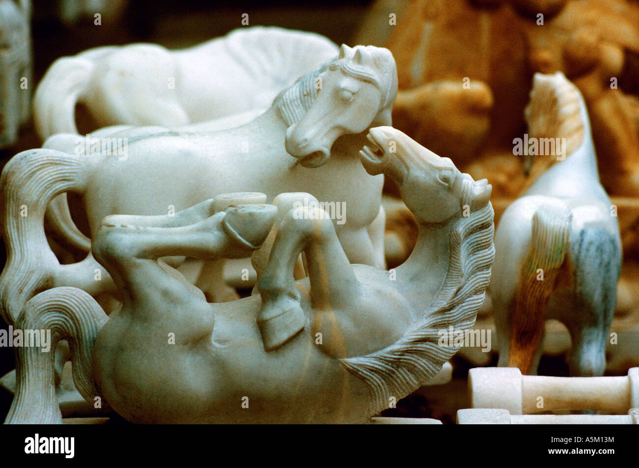 Chinese artifacts neolithic hi-res stock photography and images - Alamy