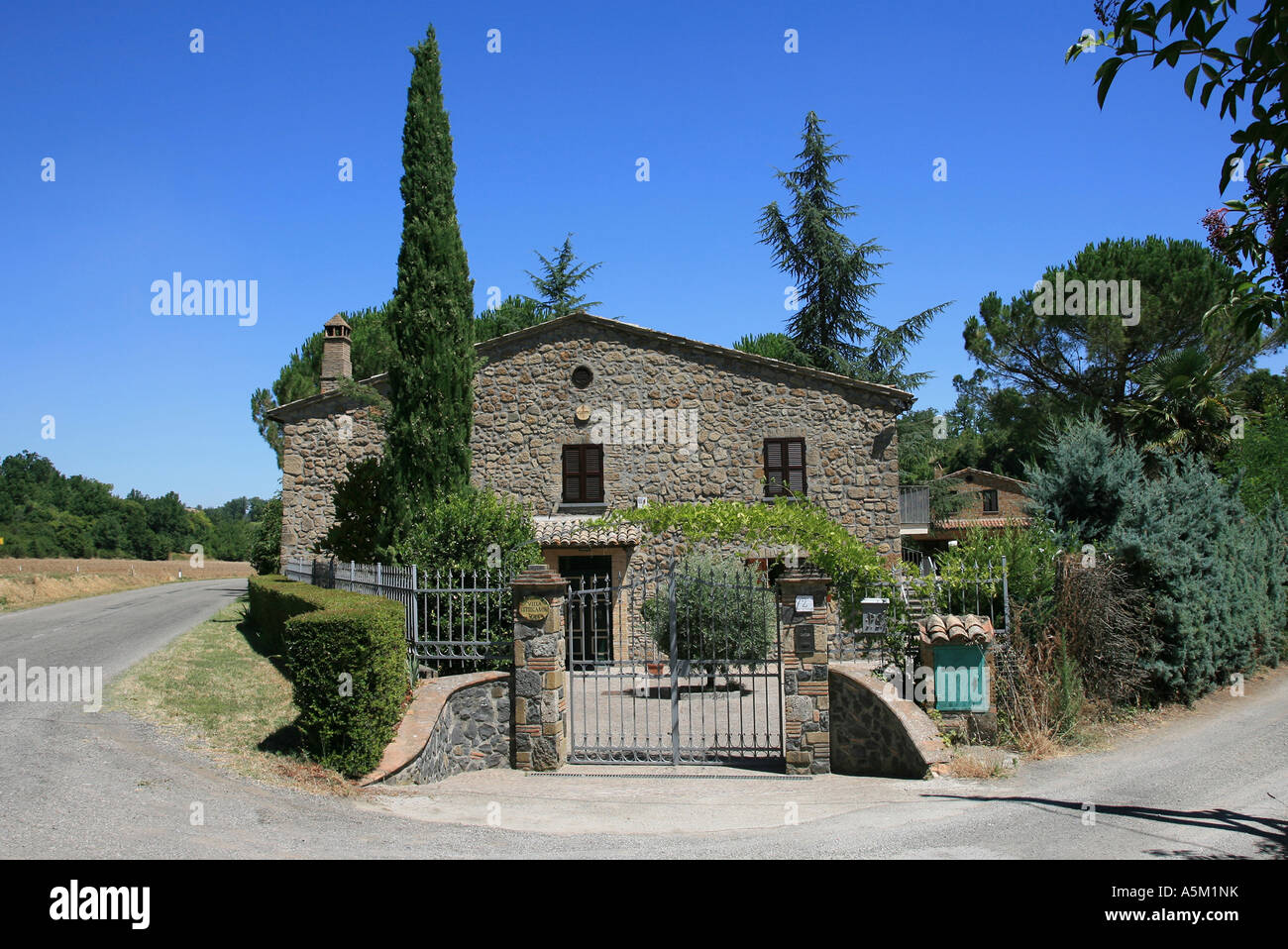 Typical Umbrian Villa Stock Photo - Alamy