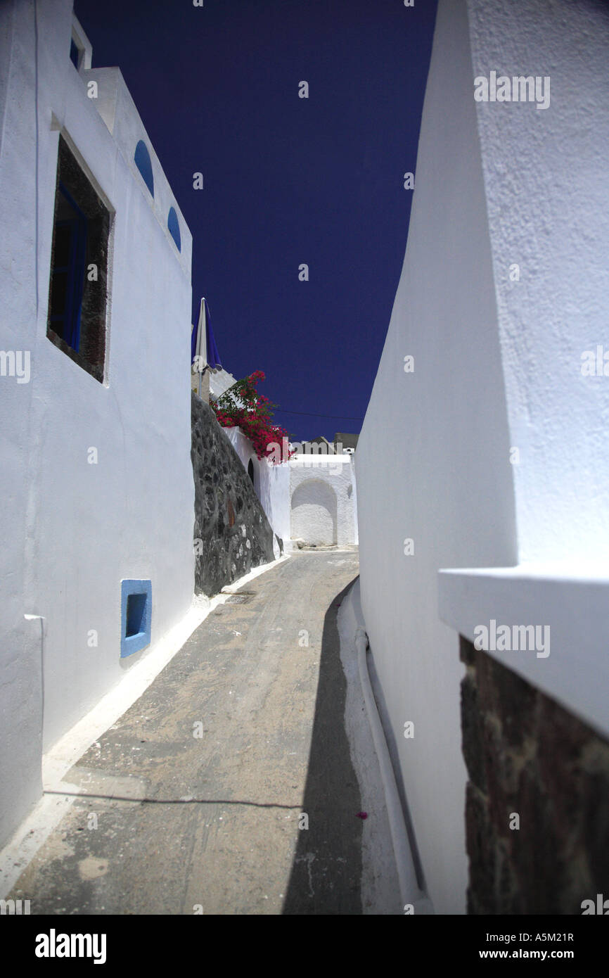 Grecian walkway hi-res stock photography and images - Alamy