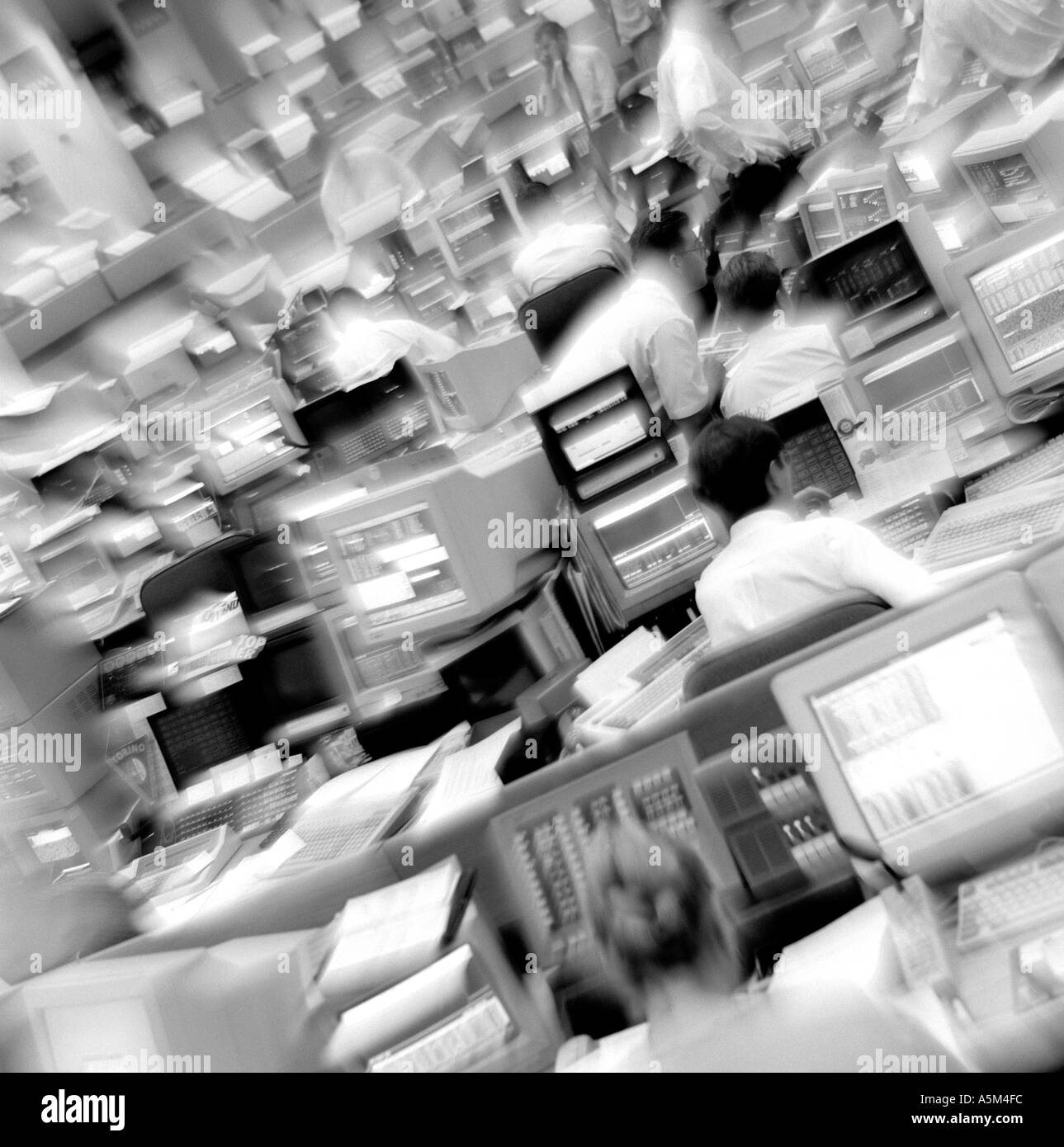 Dealing room hi-res stock photography and images - Alamy