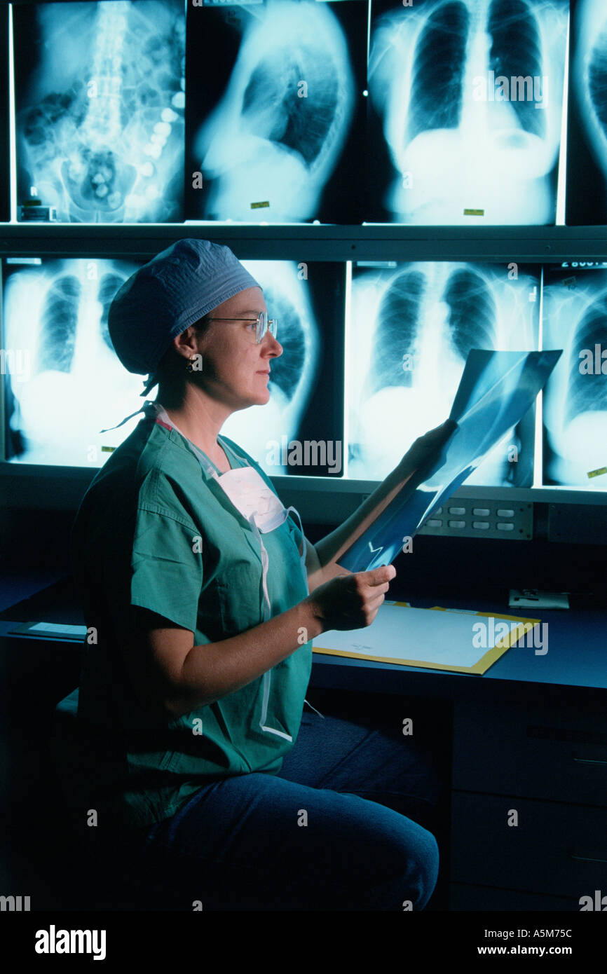 Medical checks hi-res stock photography and images - Alamy