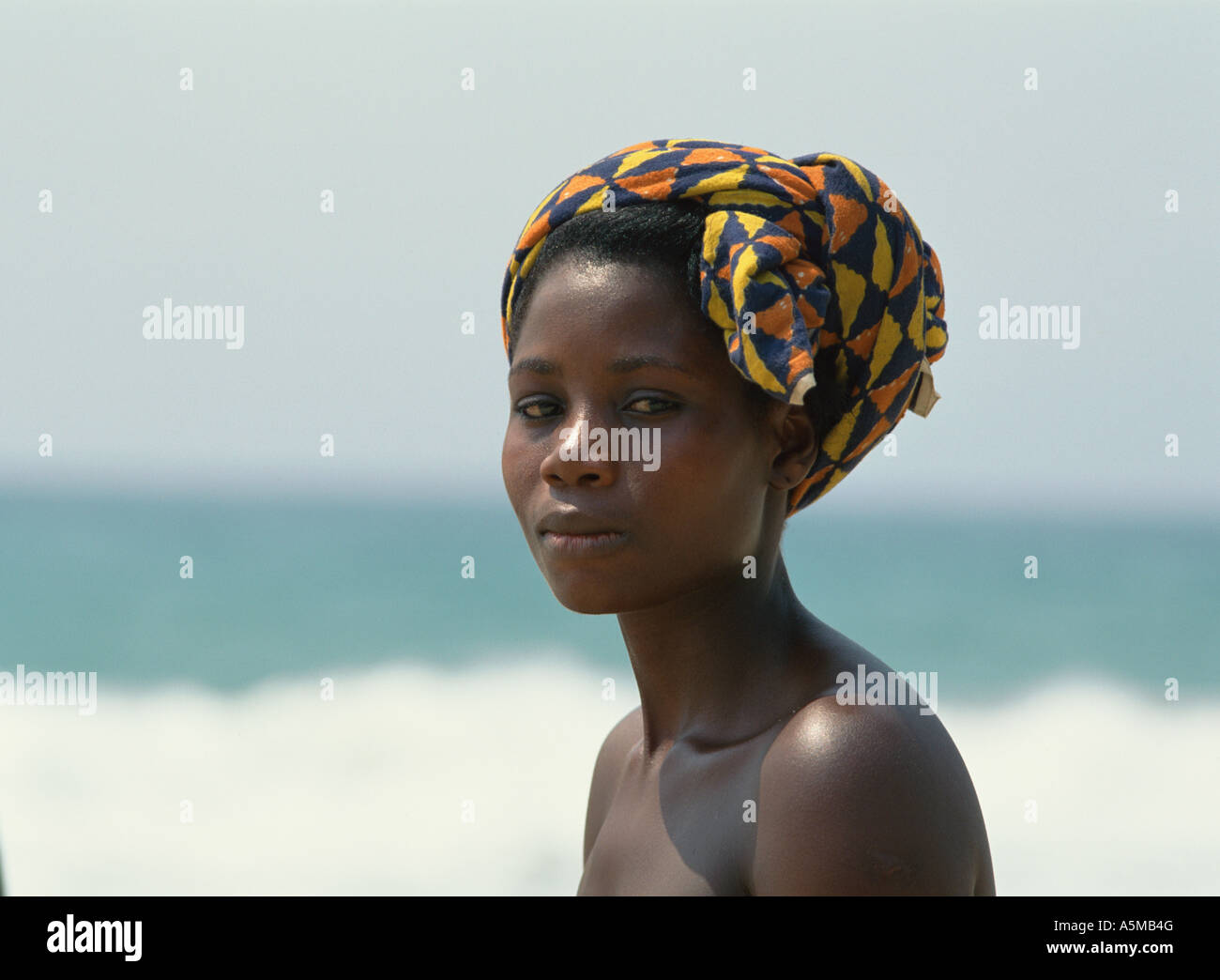 Head and shoulders portrait of West African Woman Stock Photo - Alamy