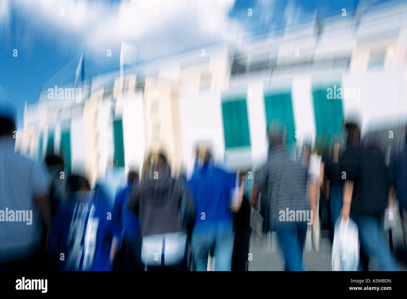 Sports fans in crowd hi-res stock photography and images - Alamy