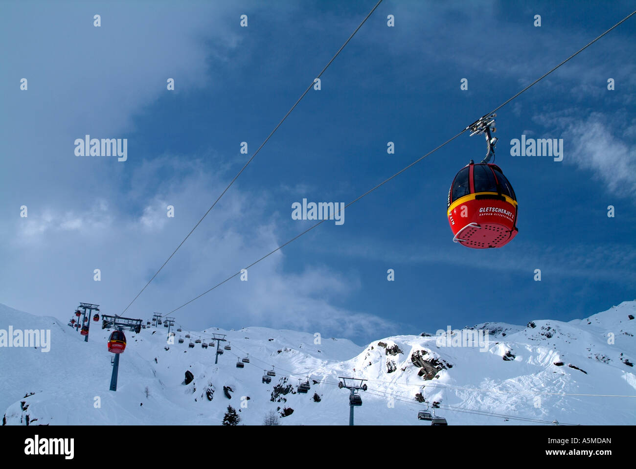 Gletscherjet 2 cable car Kaprun Austria Stock Photo - Alamy