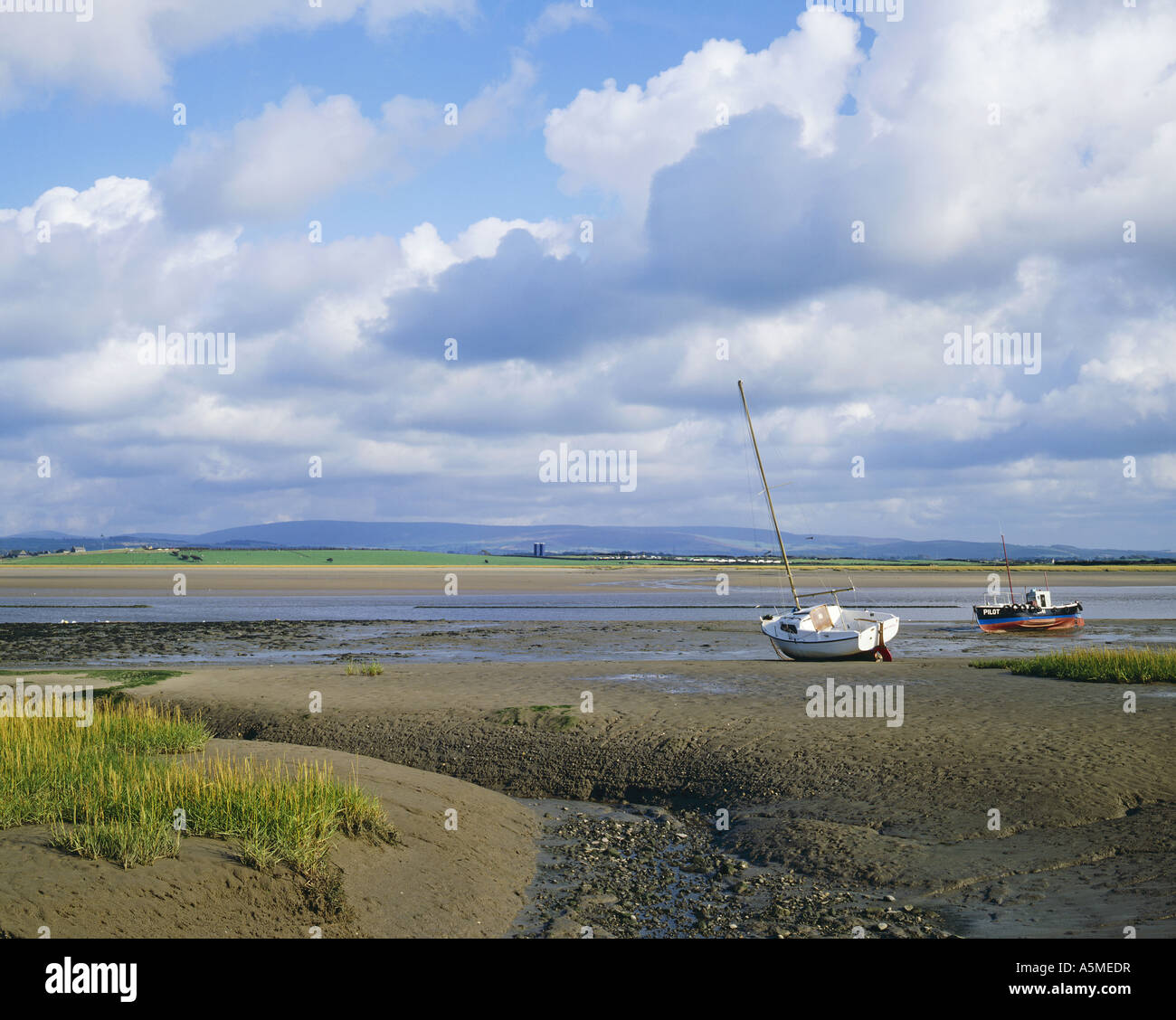 GB LANCASHIRE MORECAMBE BAY SUNDERLAND POINT RIVER LUNE NEAR OVERTON ...