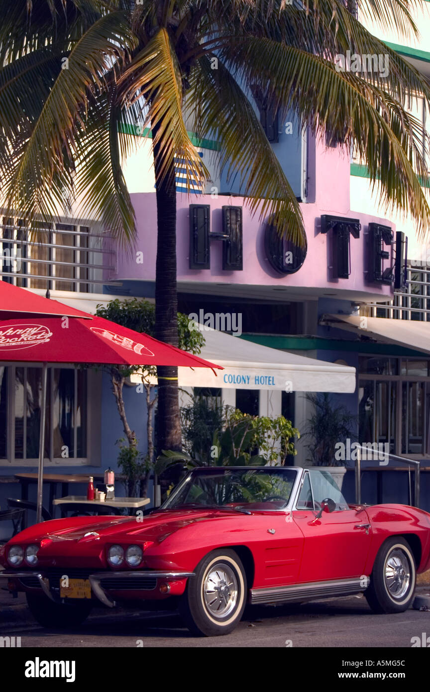 Red car outside hotel in Miami Stock Photo - Alamy