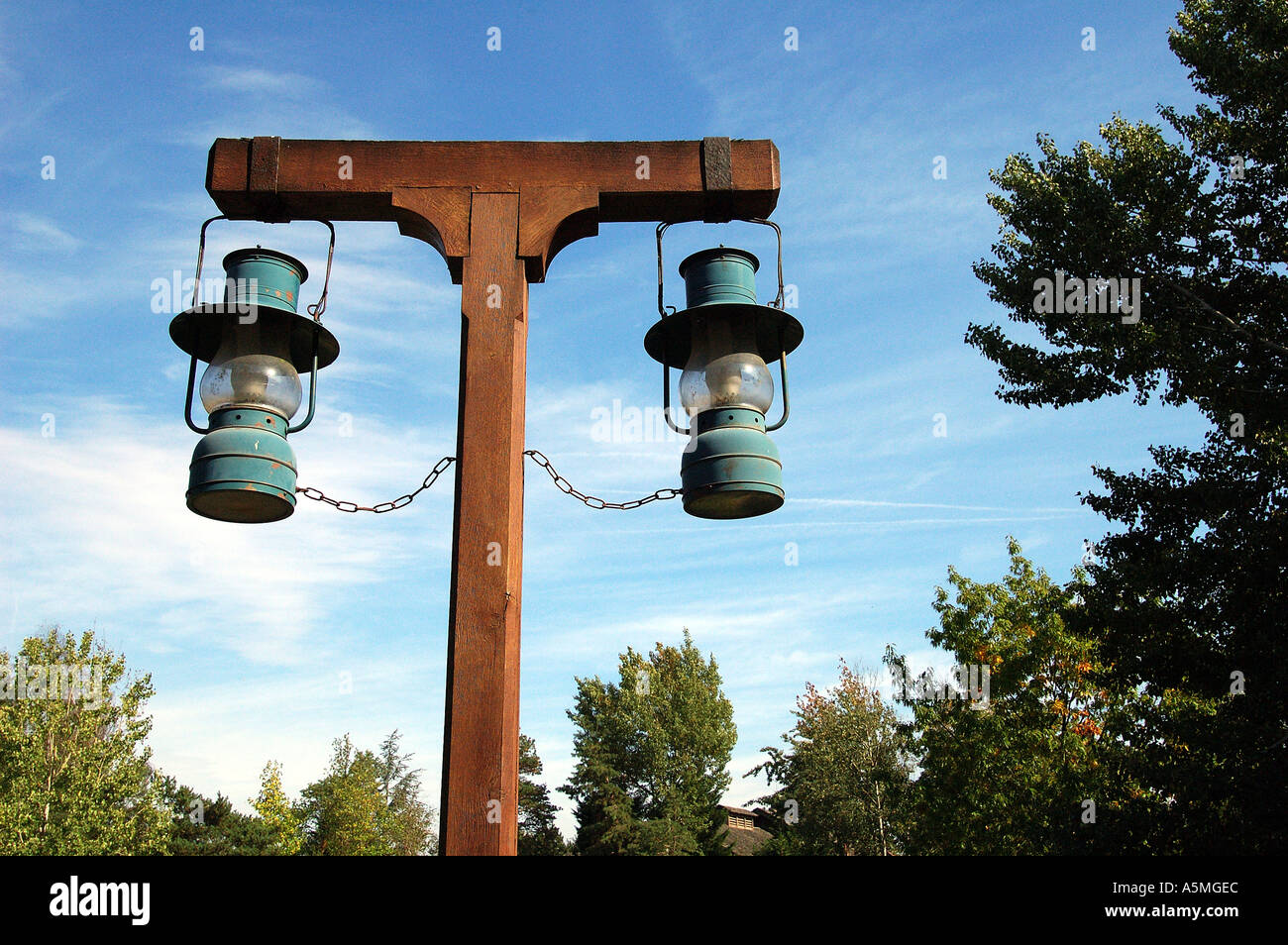 Amsterdam holland old gas lamp hi-res stock photography and images - Alamy