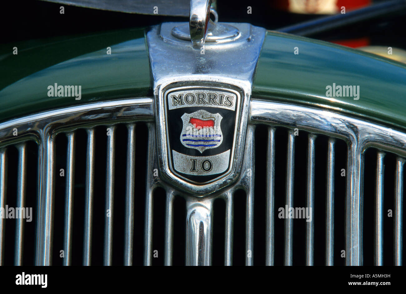 Morris motor company logo hi-res stock photography and images - Alamy