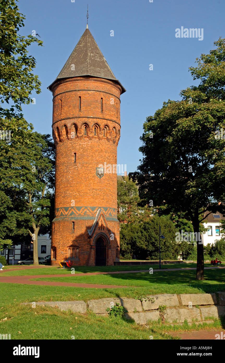 Peine Friedrich Ebert Platz alter historischer Wasserturm Europa europe ...